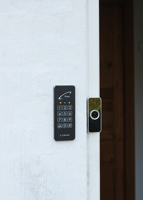 CB1000 koder bluetooth - Conlan Access Security Systems